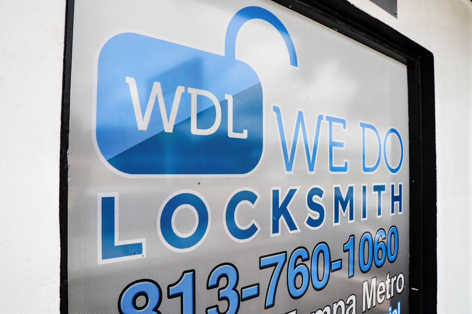 Locksmith Tampa, FL | Car Key Replacement | Locksmith Near Me